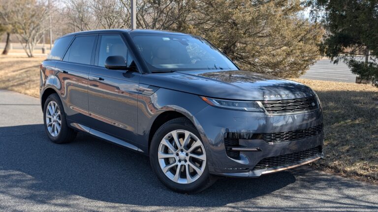 2025 Range Rover Sport Dynamic SE: Pros and Cons - Right Foot Down