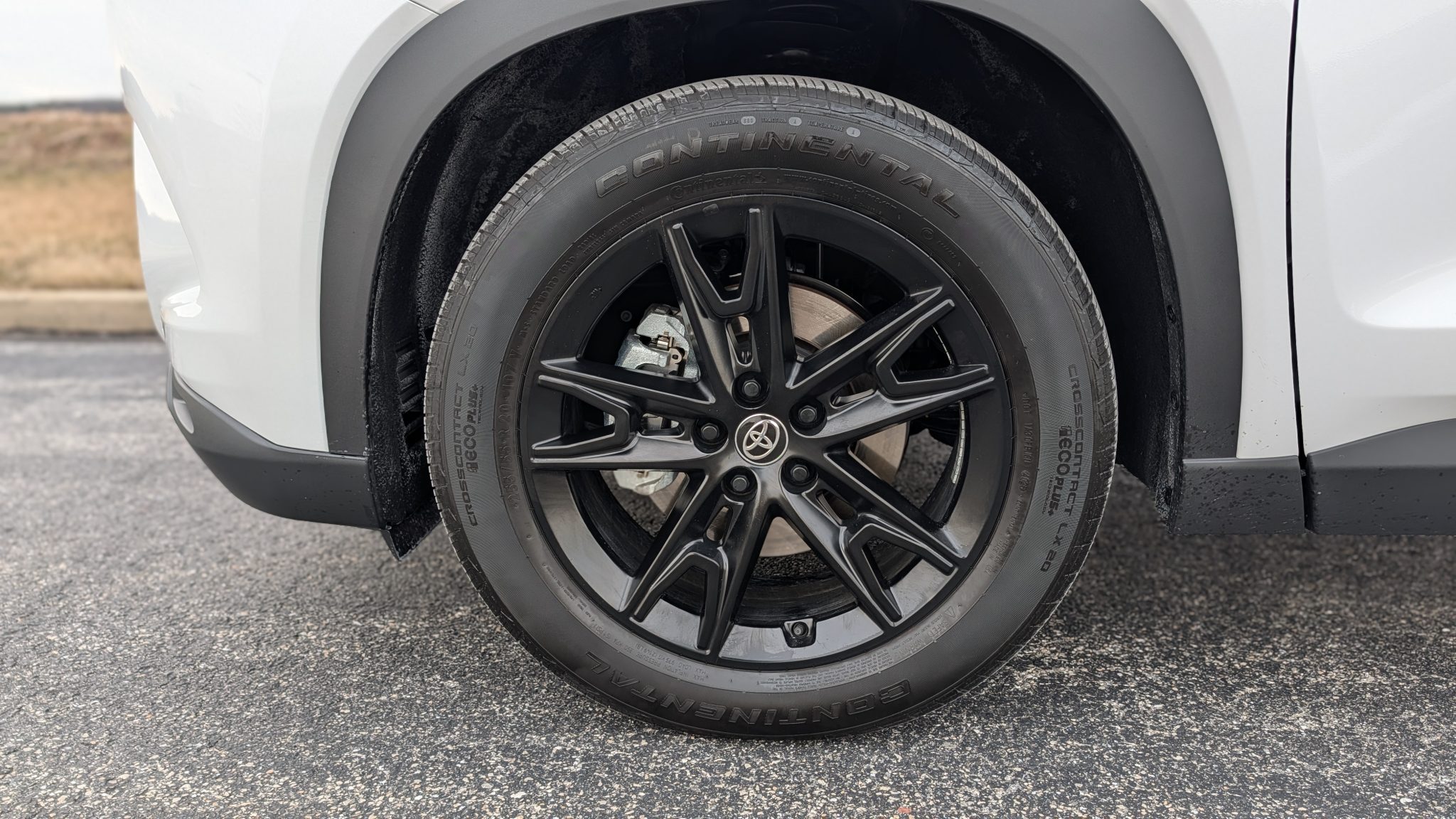 2026 Toyota Grand Highlander Nightshade: Pros and Cons - Right Foot Down